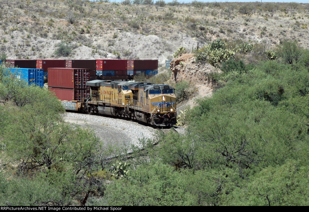 UP Stack Train Approaching Cienega Creek Bridges
